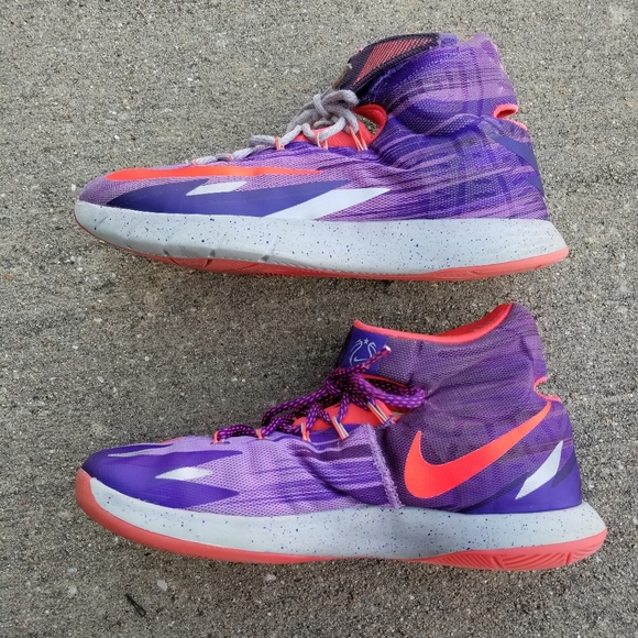 Nike | Shoes | Nike Air Zoom Kyrie Irving Hyperrev Size 2 | Poshmark